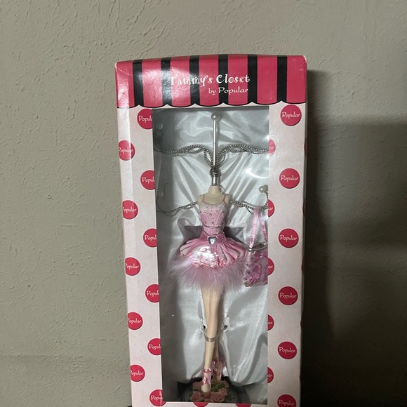 Amy's Closet | Accessories | Amys Closet Pink And Silver Ballet Flats ...